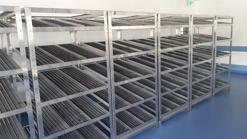 Prateleira Flow Rack - Formas de aço inox | Alphainox